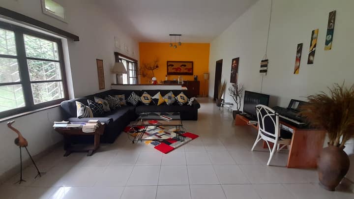 Home Sweet Home 
Rohero 1-bujumbura - Burundi