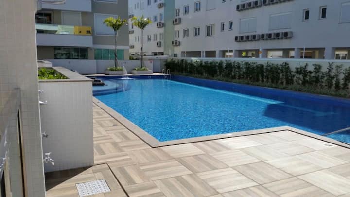 Excelente Cobertura A 20m Do Mar Com Spa-hidro - Florianópolis