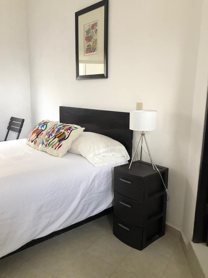 Studio 21 Near The Beach & Downtown Cabo San Lucas - Cabo San Lucas