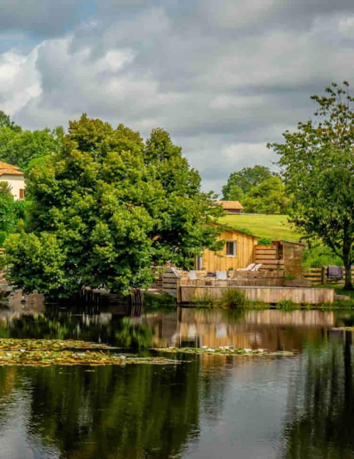 The Bumbles Cabin On The Lake - Haute-Vienne