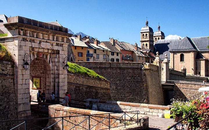 Appartement Confortable Au Coeur De La Cité Vauban - Briançon