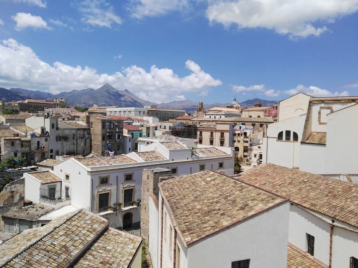 Appartamento A Palazzo Oneto Nel Cuore Di Palermo - Palermo