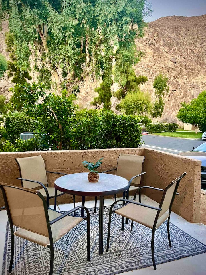 Cozy Comfort, Peaceful, Sunny And Mountain Views! - Indian Wells, CA