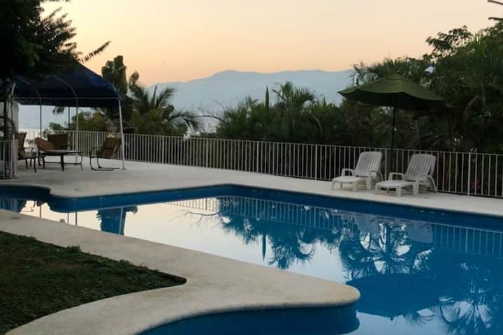 Villa Perfecta Para Vacaciones Con Alberca - Acapulco