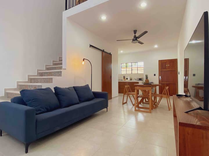 Loft | Casa Saramuyo 1,ac, Estacionamiento Privado - Valladolid