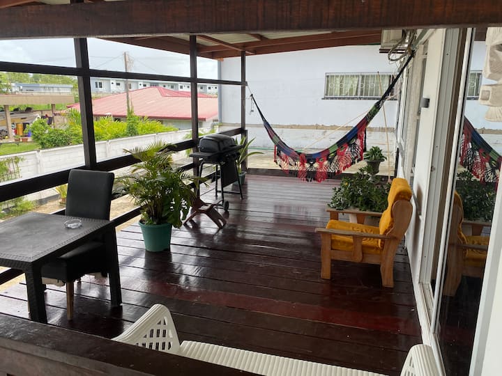 Appartement Tropengeluk Met Groot Balkon - Paramaribo