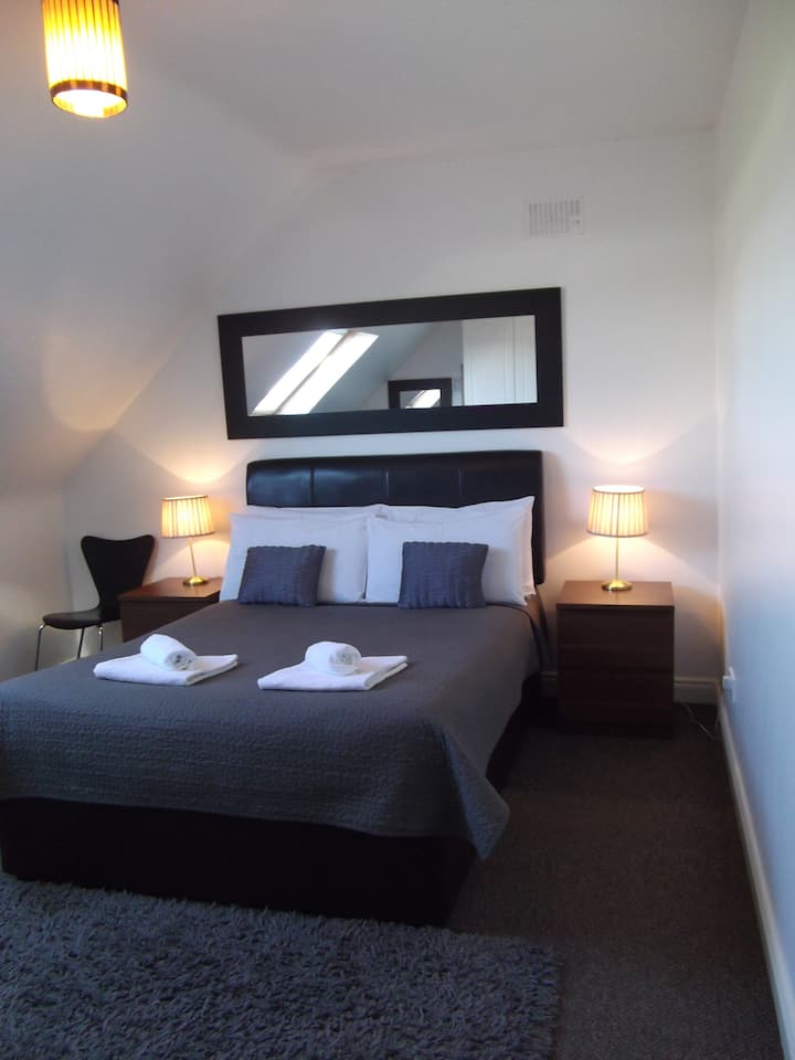 Rockpool House (1-2 Guests)
Price Per Double Room - Bundoran