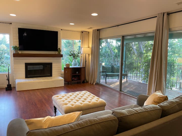 Hidden Gem Mt Helix, Natural Light And Greenery - California