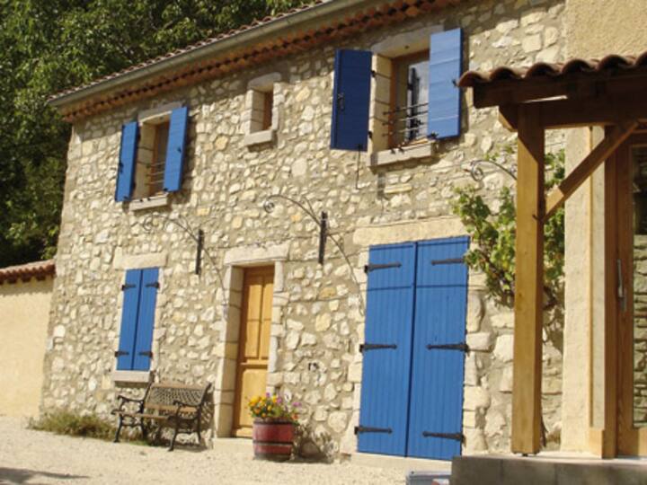 Mas De Charme Au Domaine De Capoue, Drôme - Font d'Urle