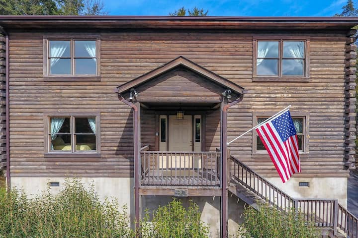 The Lee House #80 - The Cabins At Lexington - Lexington, VA