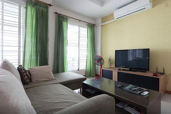 A Modern And Fully Furnished Town Home In Sansai - Chiang Mai