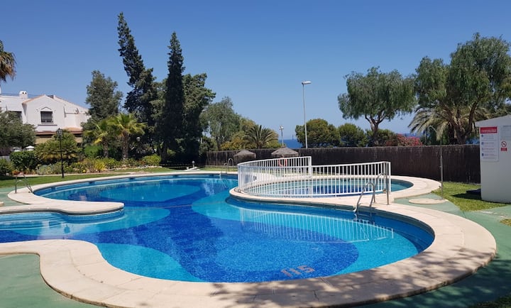Preciosa Casa De Lujo Con Piscina-150m De La Playa - Aguadulce