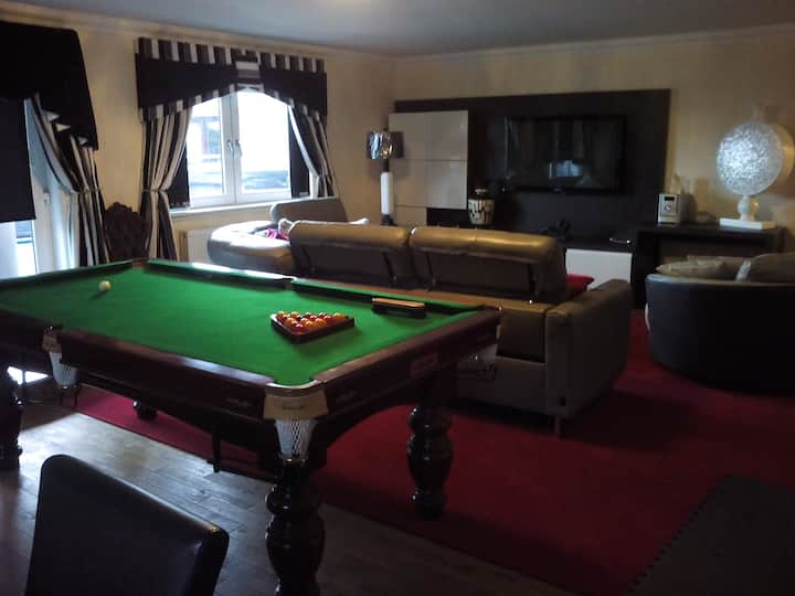 Strathaven Luxury Holiday Apartment  1  4/5 Guests - Strathaven