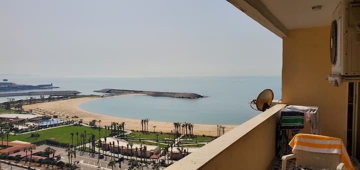 Apartment Beside Four 
Season Hotel
غرفتين
للأزواج - Alexandria