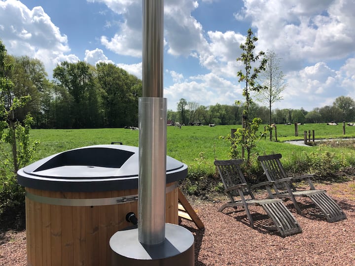 Luxe Huisje Met Hottub - Landschapsboerderij - Enschede