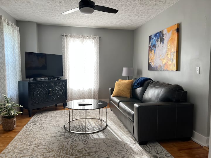 The Cottage On Wiggin Is A 3 Br, 2 Bath In Gambier - Mount Vernon, OH