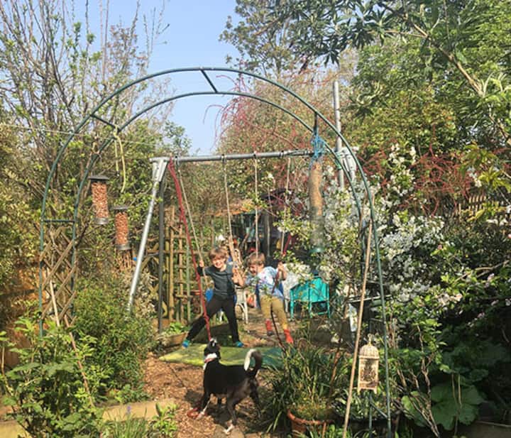 Lovely London Family Terrace House And Garden - East London
