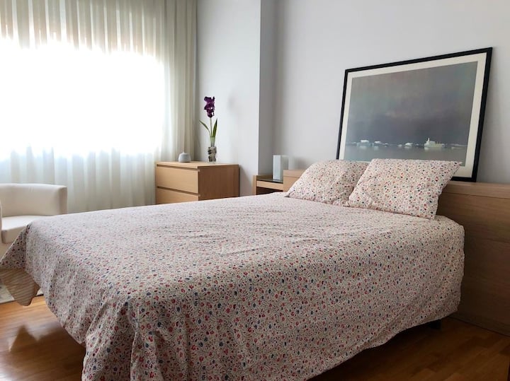 Piso Céntrico Y Luminoso. ¡Tu Hogar En Logroño! - Logroño