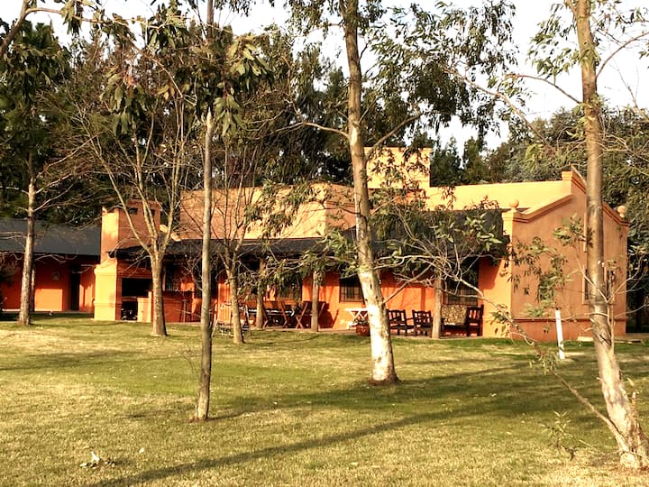 Casa De Campo En Mercedes - Mercedes