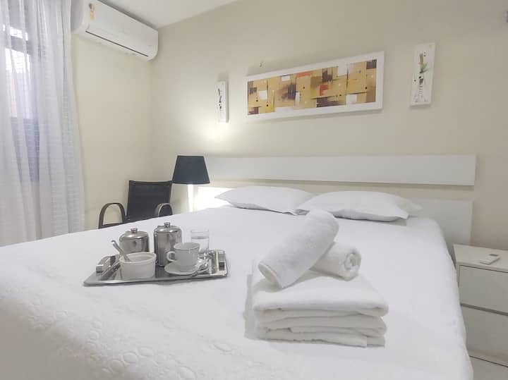 Apartamento A Poucos Metros Da Beira Mar. - Fortaleza