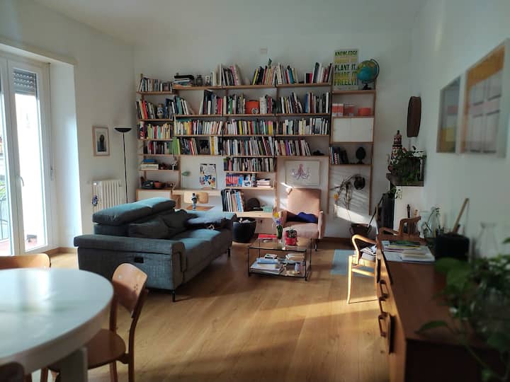 Camera Di 35 M2 In Appartamento Spazioso - Turin