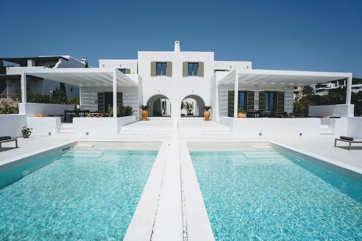 Paros Breeze Luxury Villa - Paros