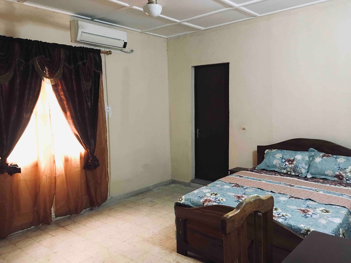Agréable maison conviviale et bien située - Maisons de ville à louer à ...