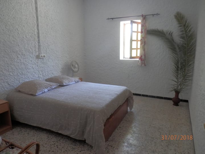 Chambre Avec Salle De Bain Privée & Petit Déjeuner - Costa Tropical