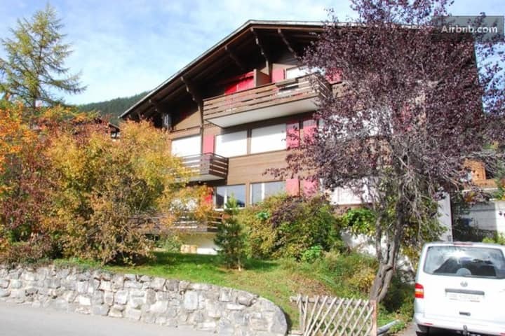 Fantastic View, Cosy Flat In Chalet - Grindelwald