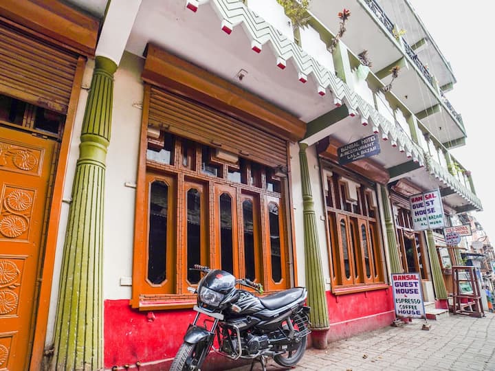 Bansal Guest House,  Lala Bazaar, Almora - アルモラ
