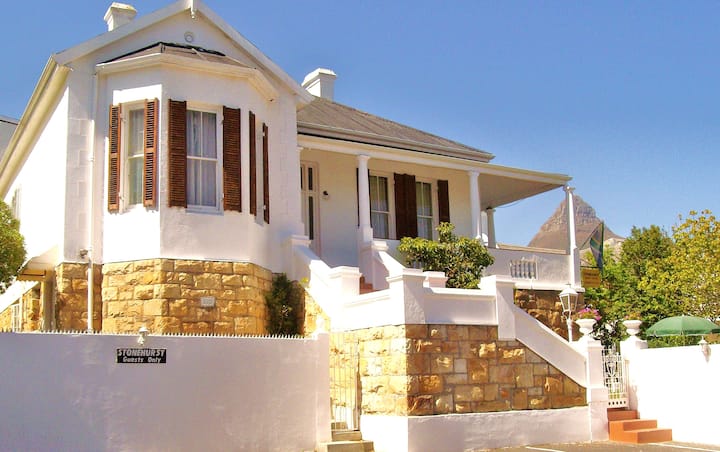 Stonehurst Guest House - Two Bedroom Flat - Cape Town