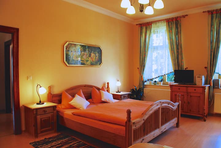 ✪ Fantastische Fewo M/ Balkon ✪/ Parkplatz - Görlitz