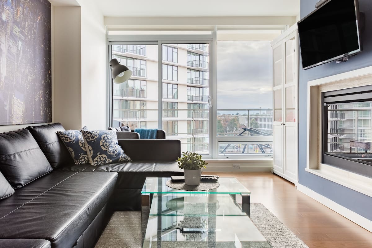 Canada Apartment Rentals | House and Cabin Rentals | Airbnb