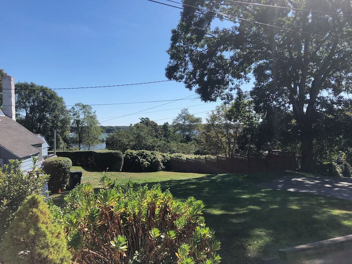 Mind Over Mystic Cottage - Mystic, CT