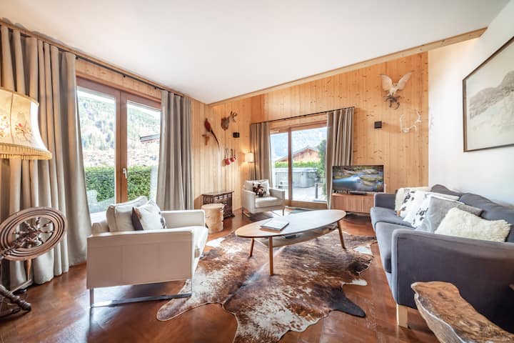 Quirky Morzine Chalet - Hot Tub And Beautiful View - Avoriaz
