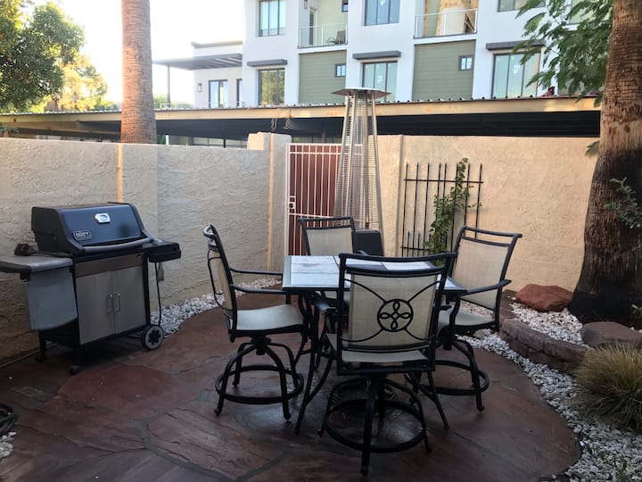 Townhouse In Old Town Scottsdale - Scottsdale, AZ