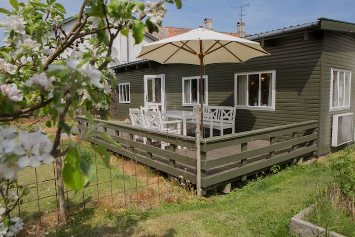 "Kahytten" I Melsted/gudhjem - Bornholm