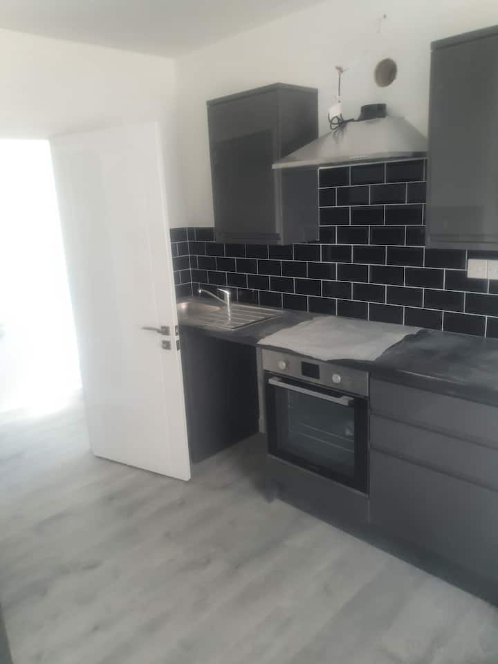 1 Bed Studio Flat - Northampton