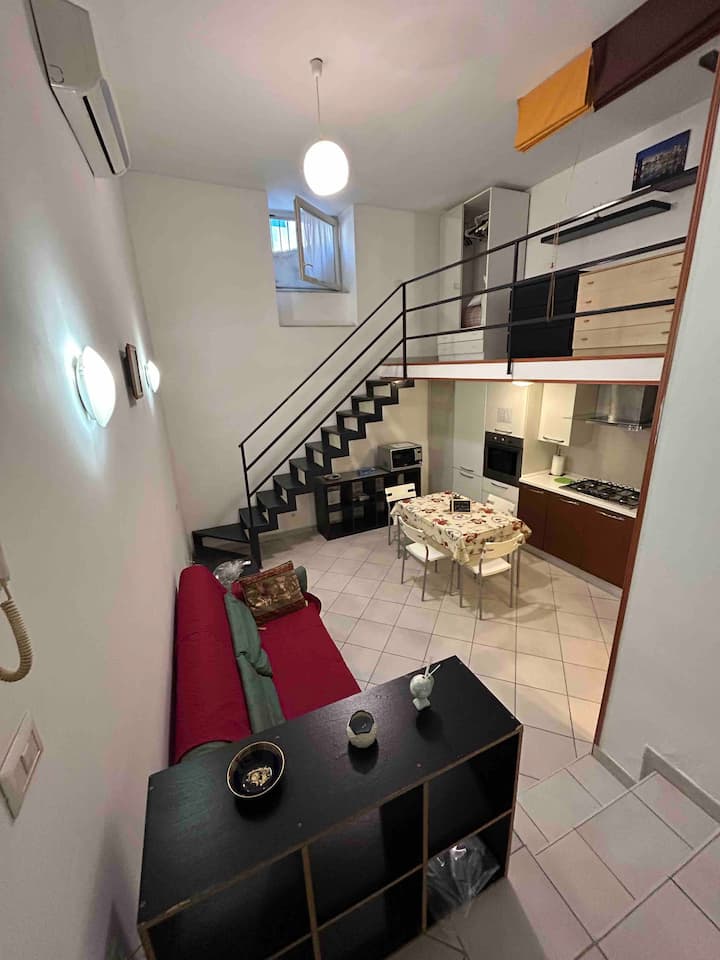 Monolocale Soppalcato Pozzuoli - Pozzuoli