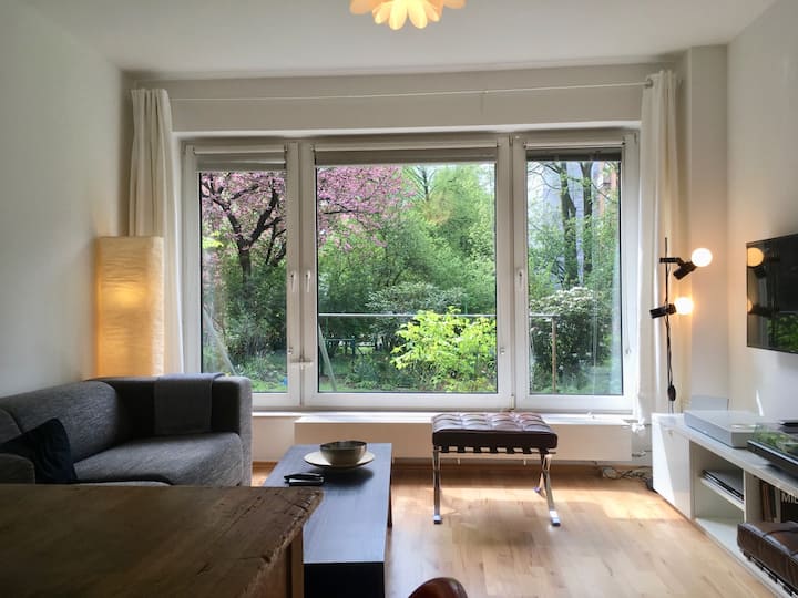 Quiet, Stylish 2r Appartement Close To Lindenpark - Hamburgo