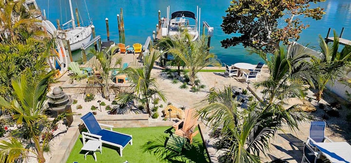 Bayfront And Beach 1 Bedroom - Treasure Island, FL