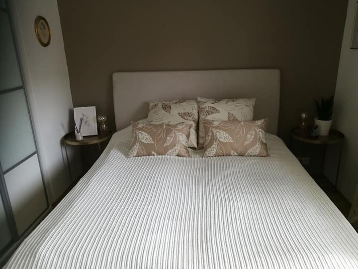 3h + K + Kph + S Oasis Steps From The Metro - Helsinki