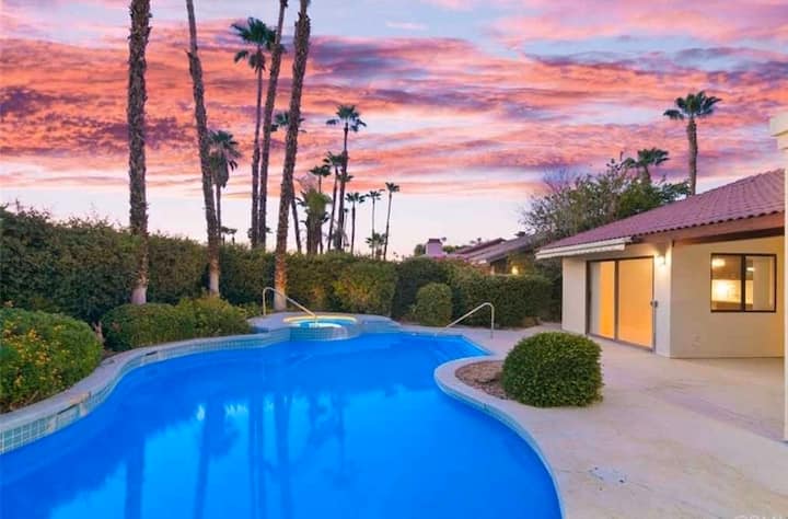 Desert Getaway - Palm Desert, CA