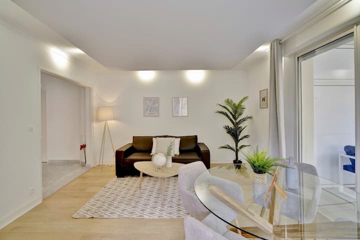 48 M² Appartement ∙ 1 Slaapkamer ∙ 2 Gasten - Bordeaux