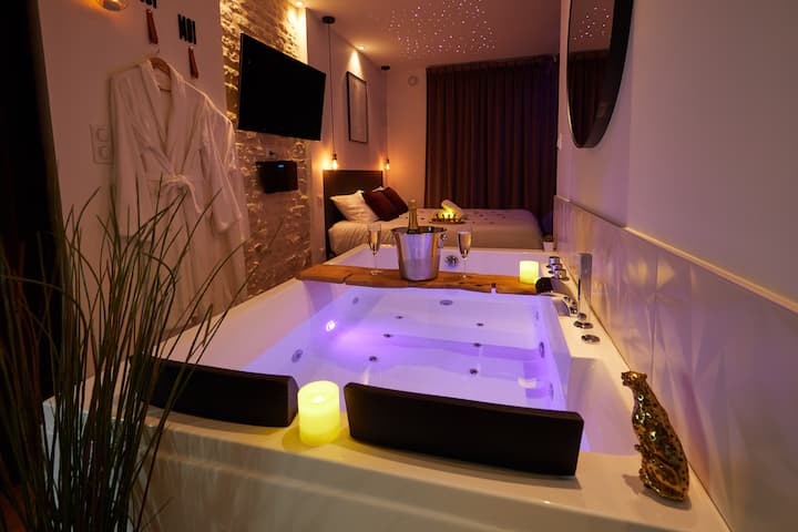 Nos Mots Mans Secrets★jacuzzi★loft Romantique★ - Le Mans