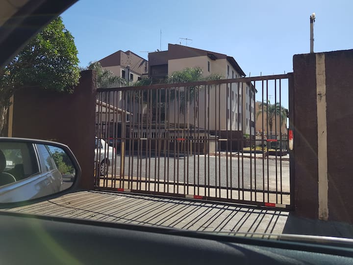 Apartamento Próximo Ao Ribeirão Shopping - Ribeirão Preto