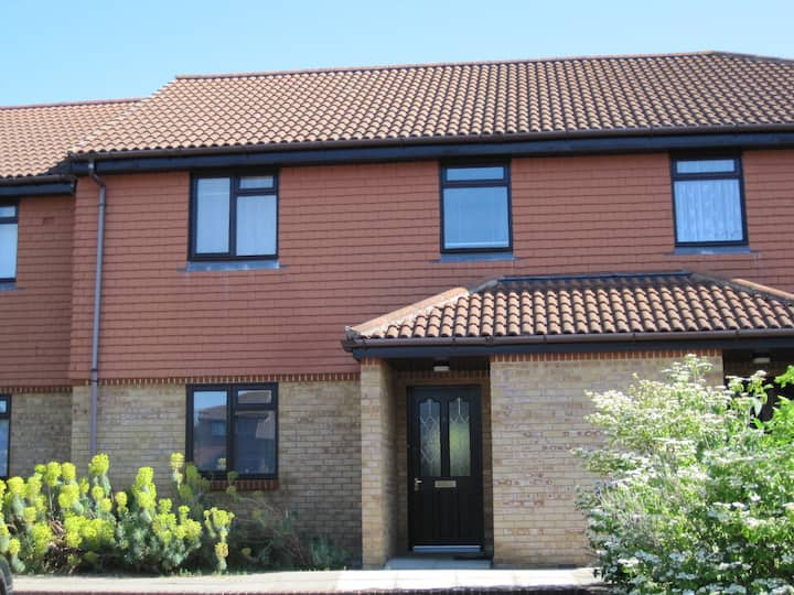 Modern Apartment, Close To Horsham Town Centre(6) - 호셤