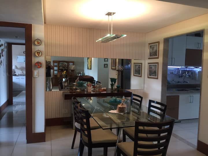 Amplo Apt Em Vitória Es - Vitória