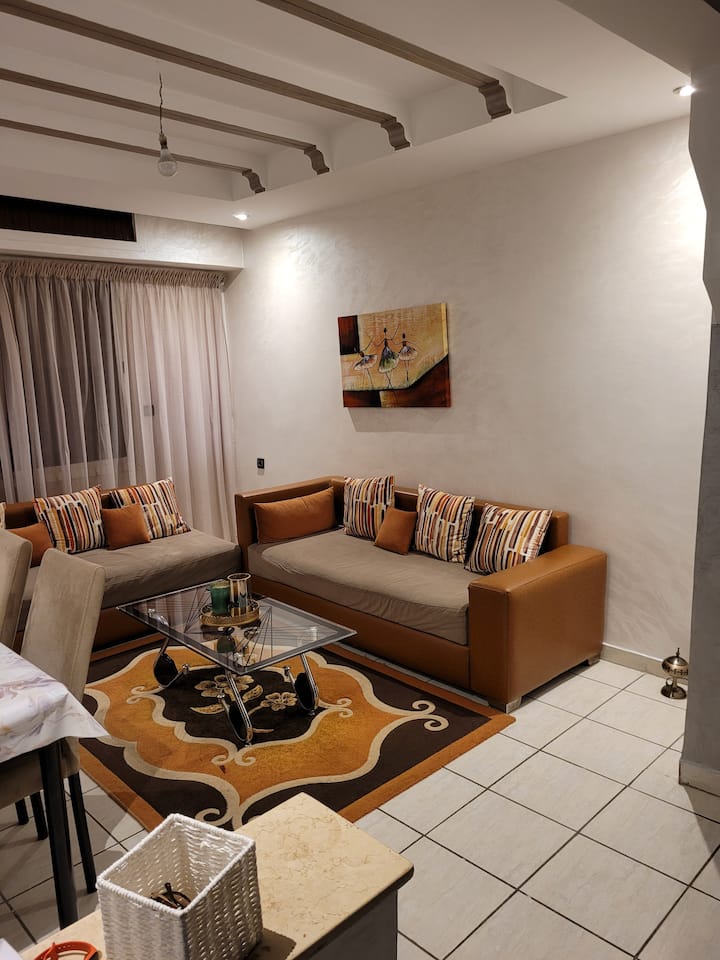 Belle Chambre En Location (Room For Rent) - Casablanca