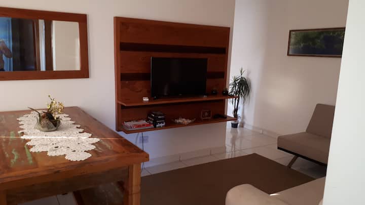 Apto 2q Suíte, Wi-fi, 2 Vagas, Ar Cond, Itaguá - Ubatuba